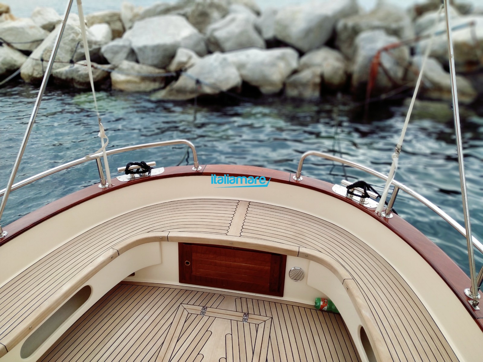 Fratelli Aprea Sorrento 7,50 usato € 95000,00 Gozzo - Italia Mare S.r.l.